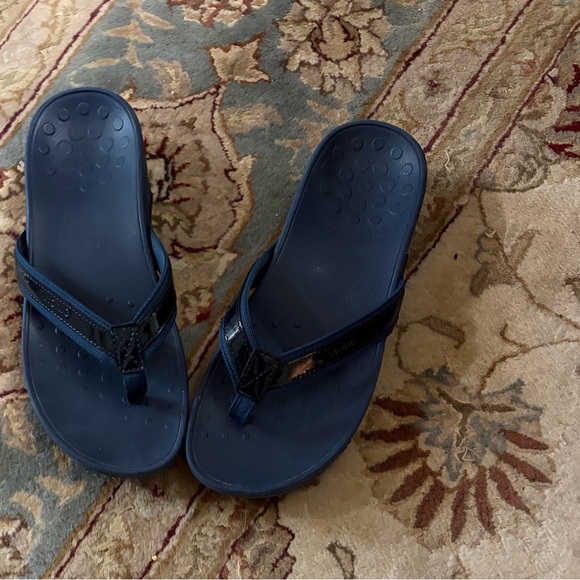 Vionic | Shoes | Navy Blue Vionic Flip Flops | Poshmark